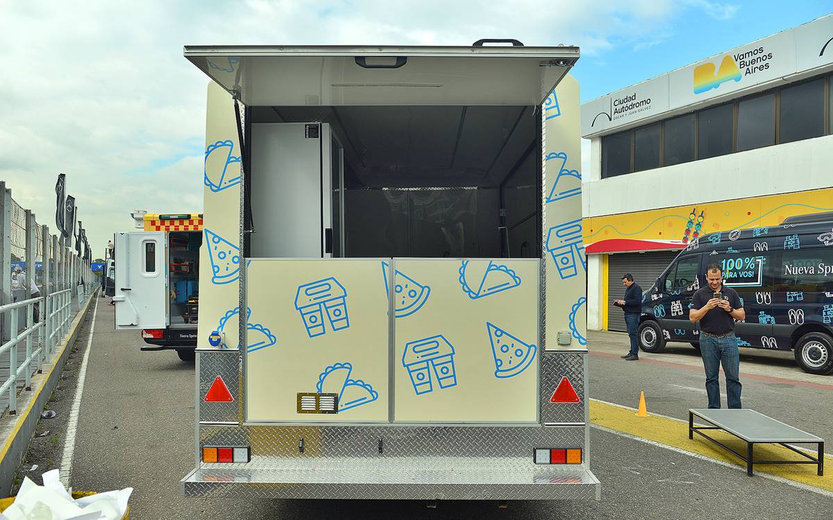 Así es la Mercedes-Benz Sprinter Food Truck