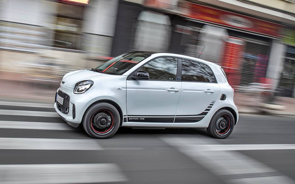 La nueva generación Smart ya solo es eléctrica