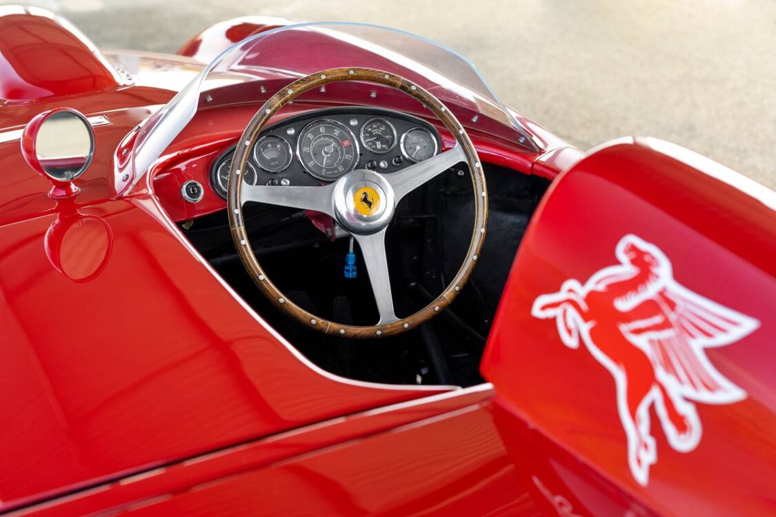 Pagan una fortuna por esta Ferrari que estrenó Fangio y ganó con Shelby