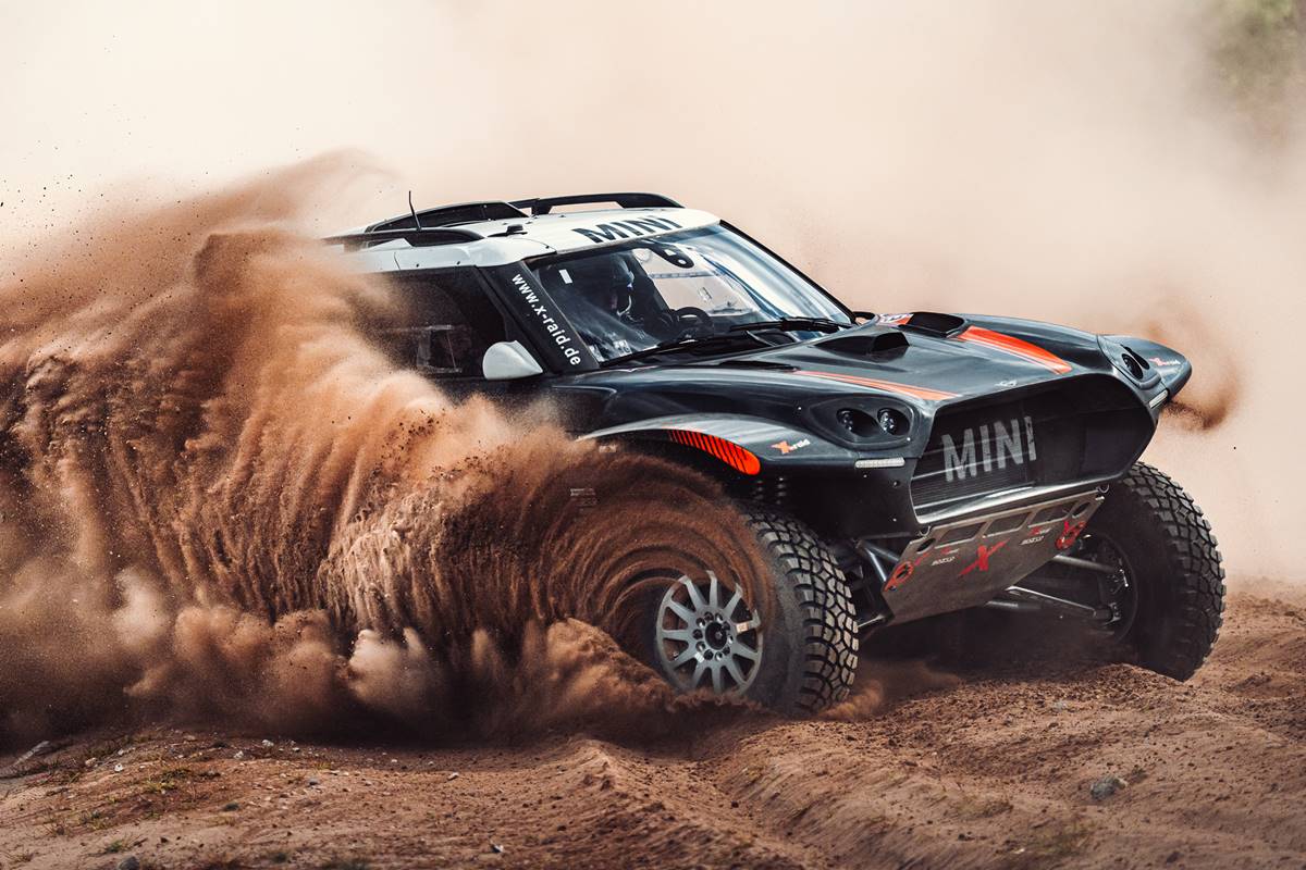 MINI JCW Rally 3.0i: La nueva máquina del X-Raid con la mirada puesta ...