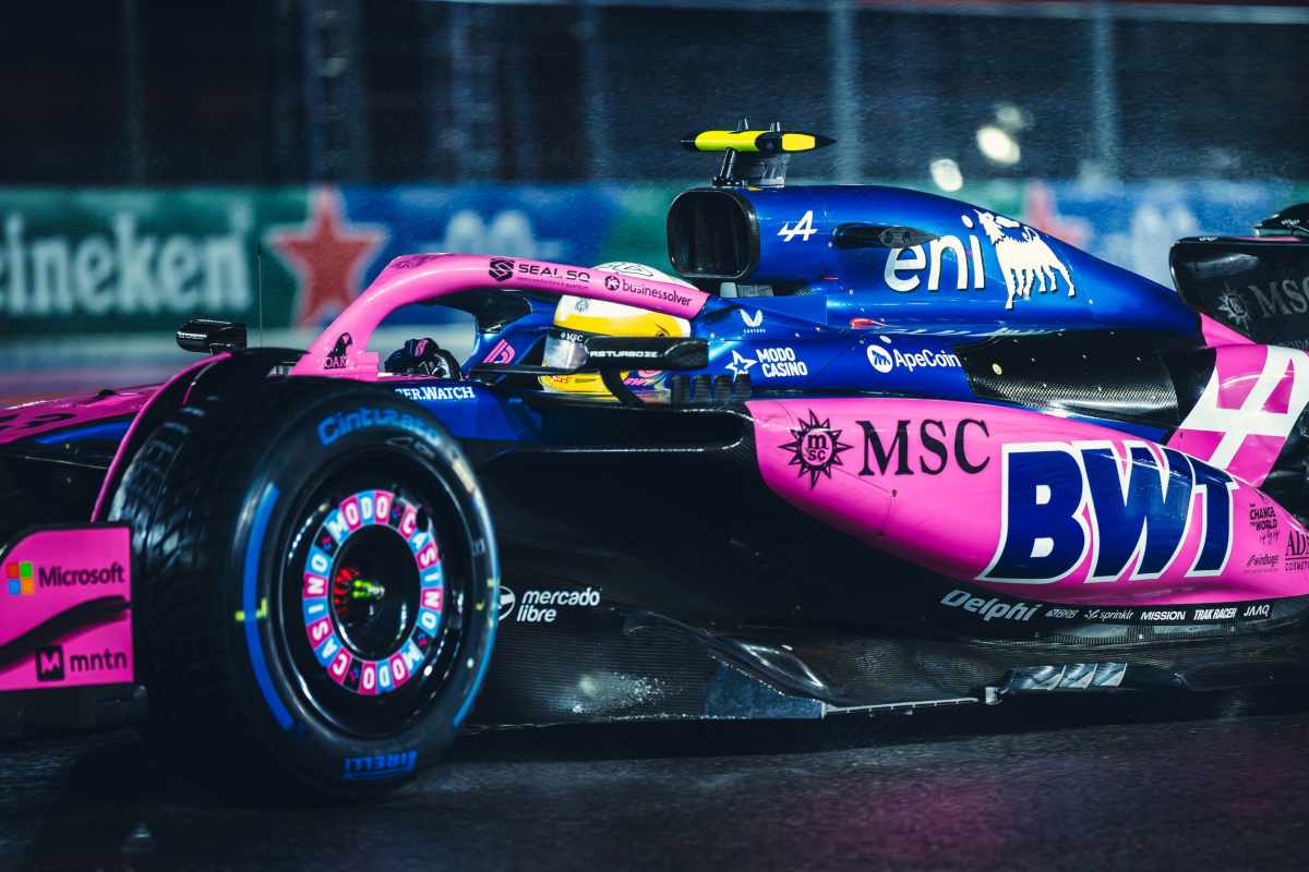 Franco Colapinto rozó la Q3 bajo la lluvia en Las Vegas, pero un error ...